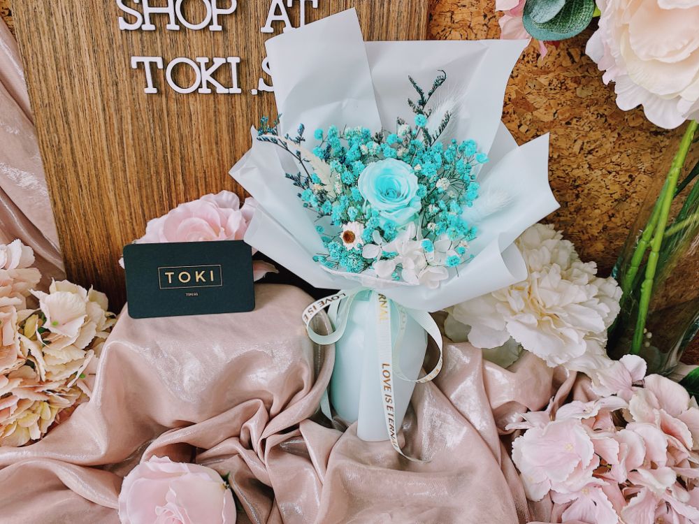 Flower Delivery Singapore, Preserved Rose Bouquet Specialist – TOKI