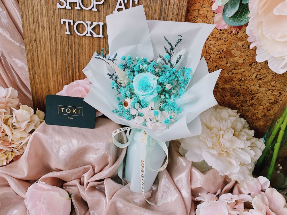 Flower Delivery Singapore, Preserved Rose Bouquet Specialist – TOKI